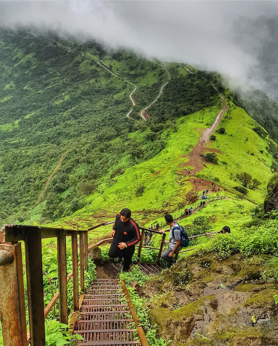 Mi Durg Veda | Flowers Special Raireshwar & Kenjalgad Trek