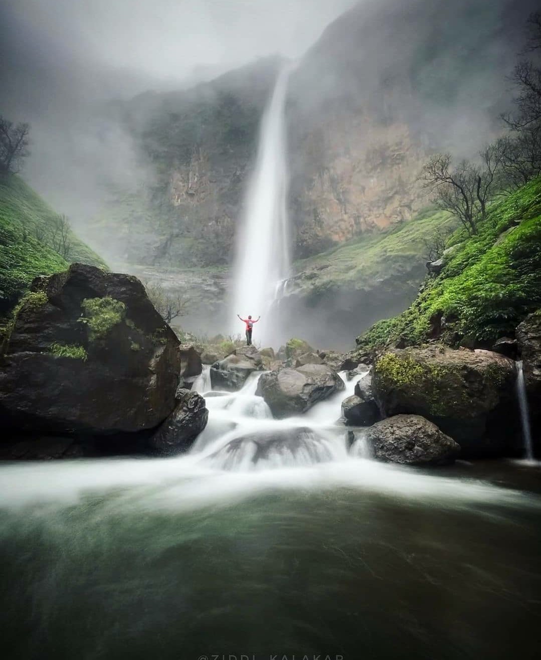 Mi Durg Veda | Monsoon Special Nanemachi & Satsada Waterfall Trek